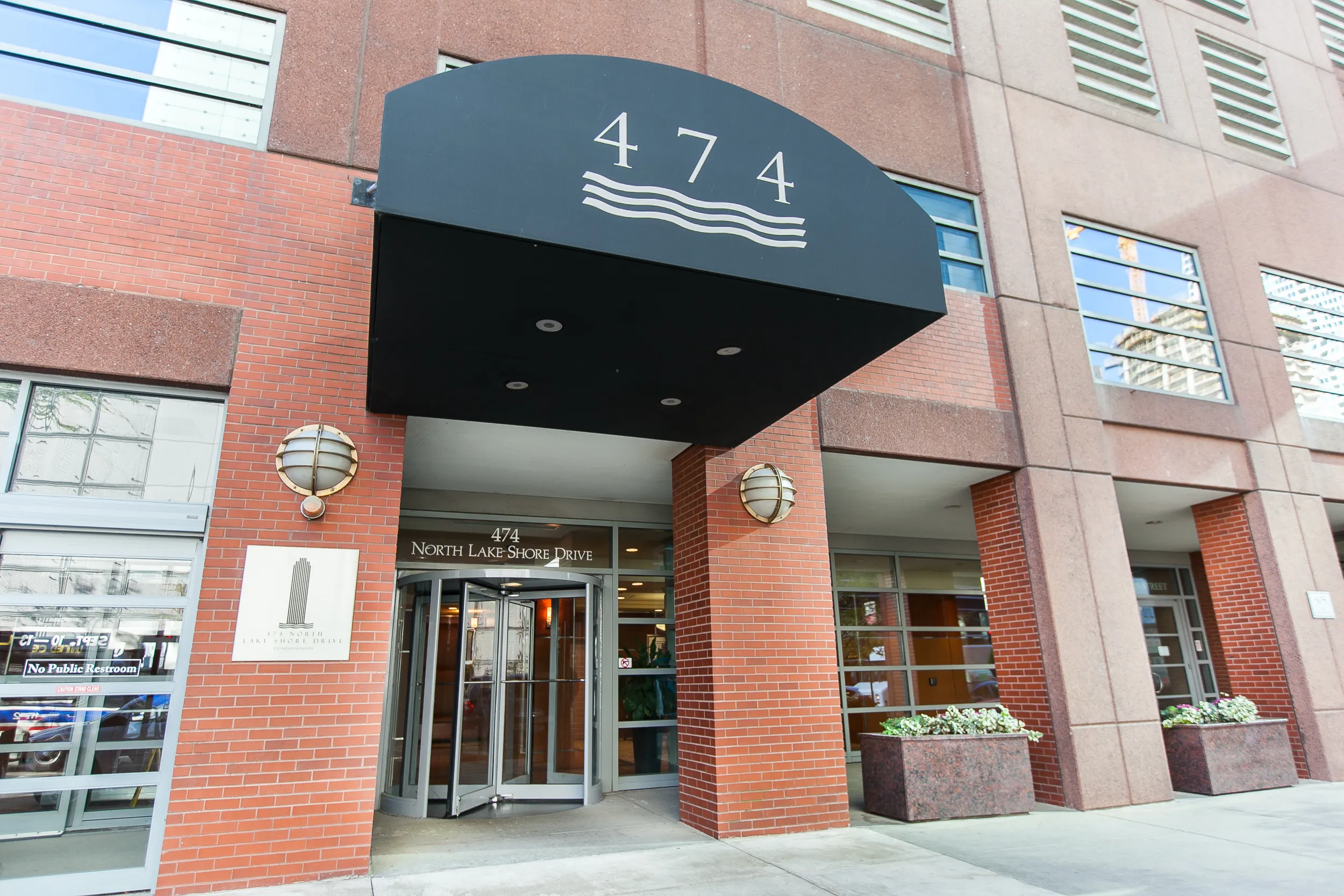 Streeterville Apartments For Rent: 1 Bedroom, 1 Bathroom At 474 N Lake ...